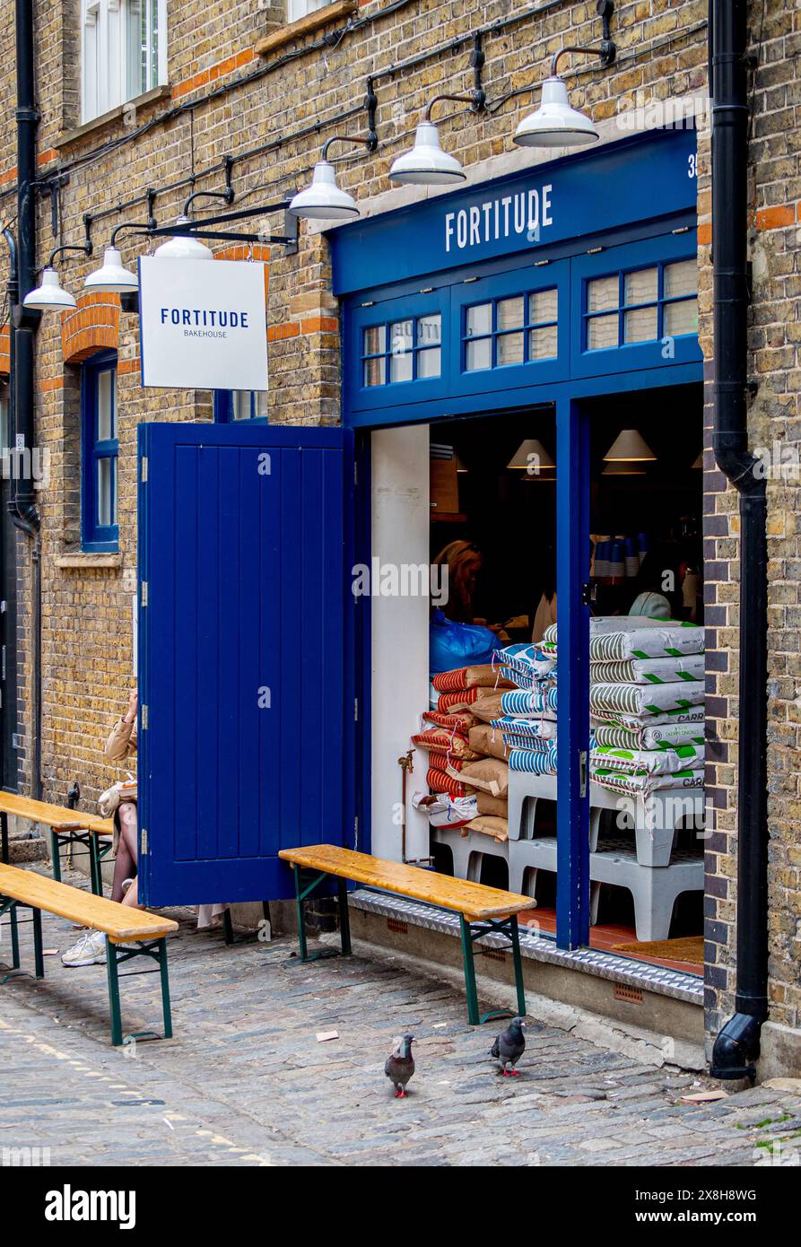 Fortitude Bakehouse at 35 Colonnade, Bloomsbury, London. Popular bakery ...