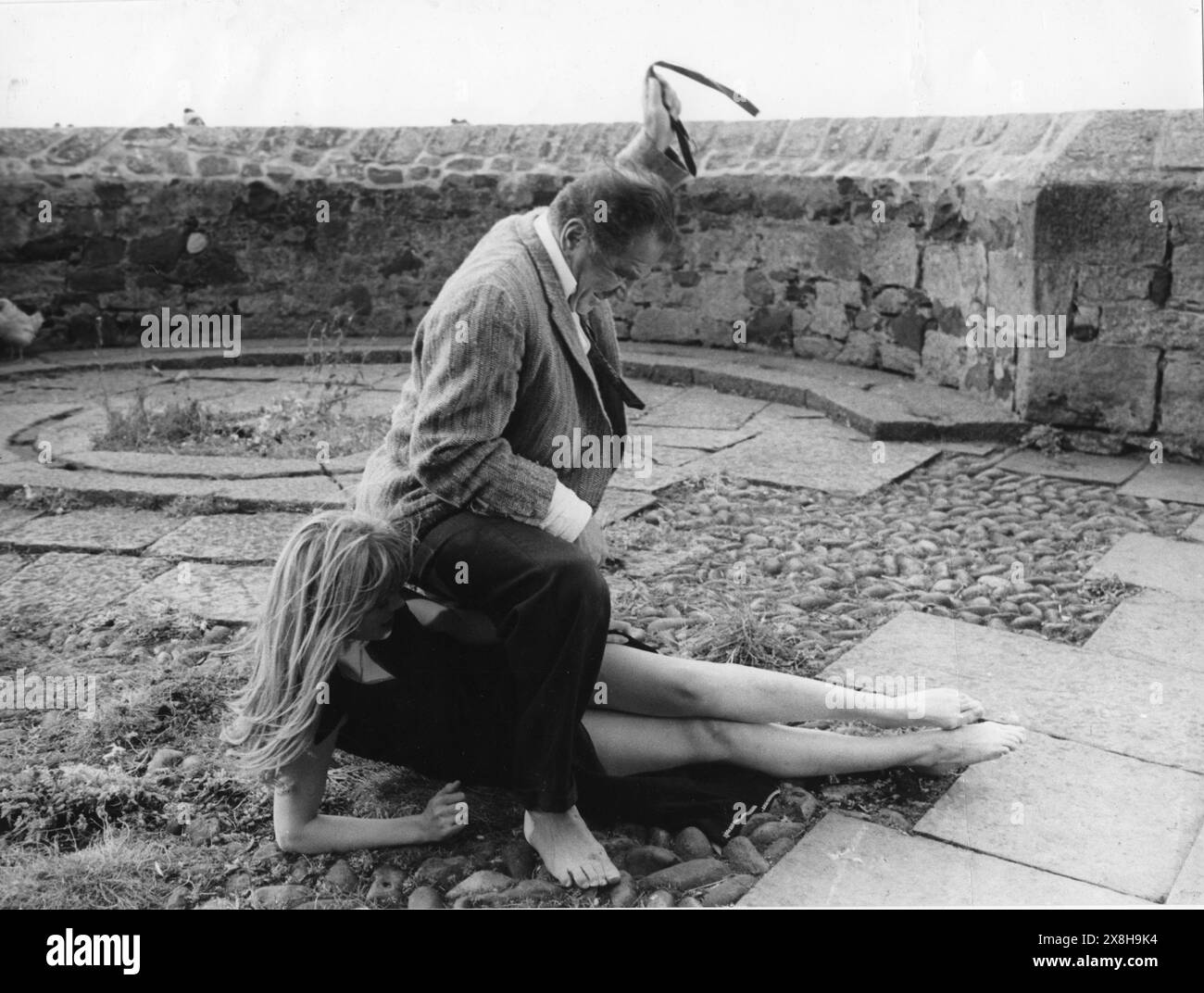 Lionel stander hi-res stock photography and images - Alamy