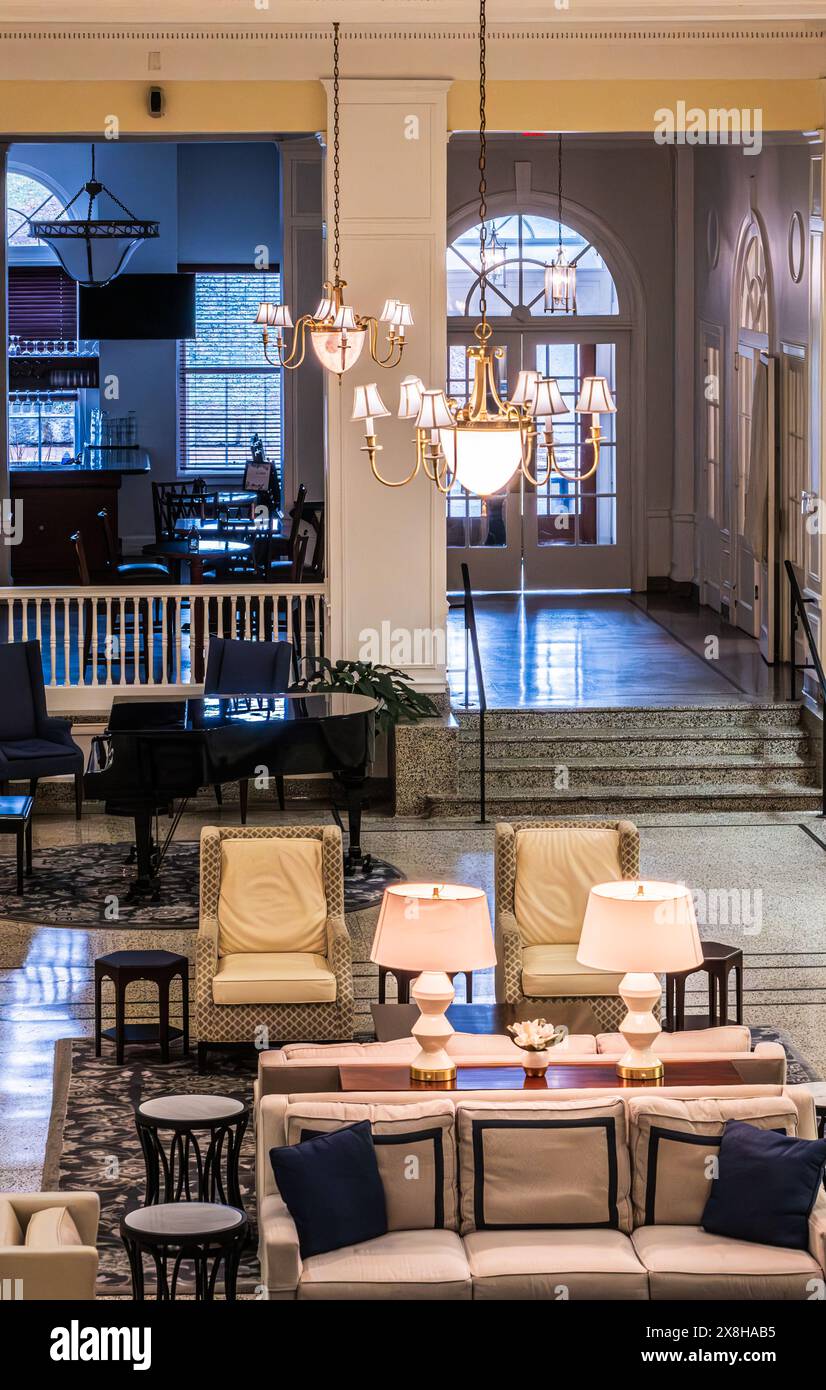 Staunton, Virginia USA - February 23, 2024: Historic hotel lobby ...