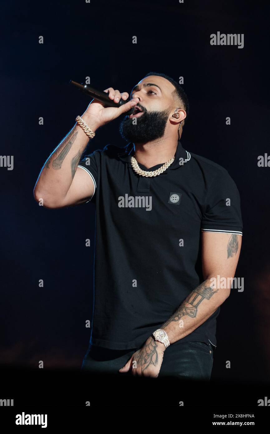 Puerto Rican singer Eladio Carrion performs on stage during Sol Maria ...