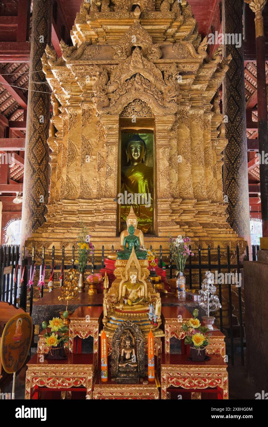 Thailand, Lampang, Pratartlampangluang Temple, Buddha statue Stock ...