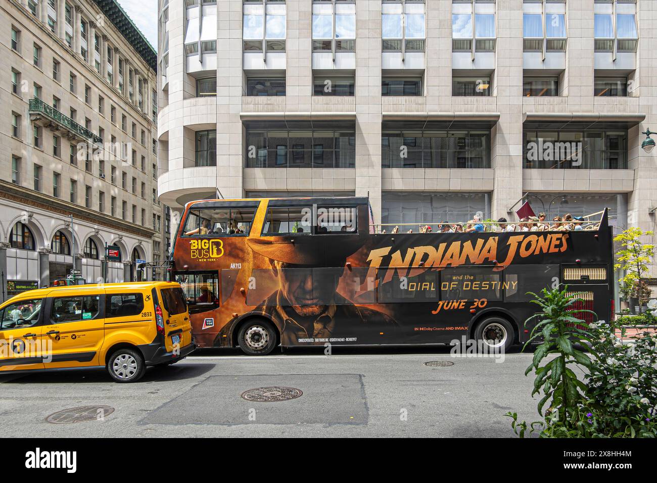 New York, NY, USA - August 2, 2023: Big Bus hop on hop off on Madison ...