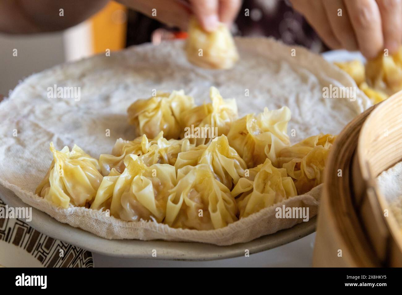 Handcrafting meals hi-res stock photography and images - Alamy