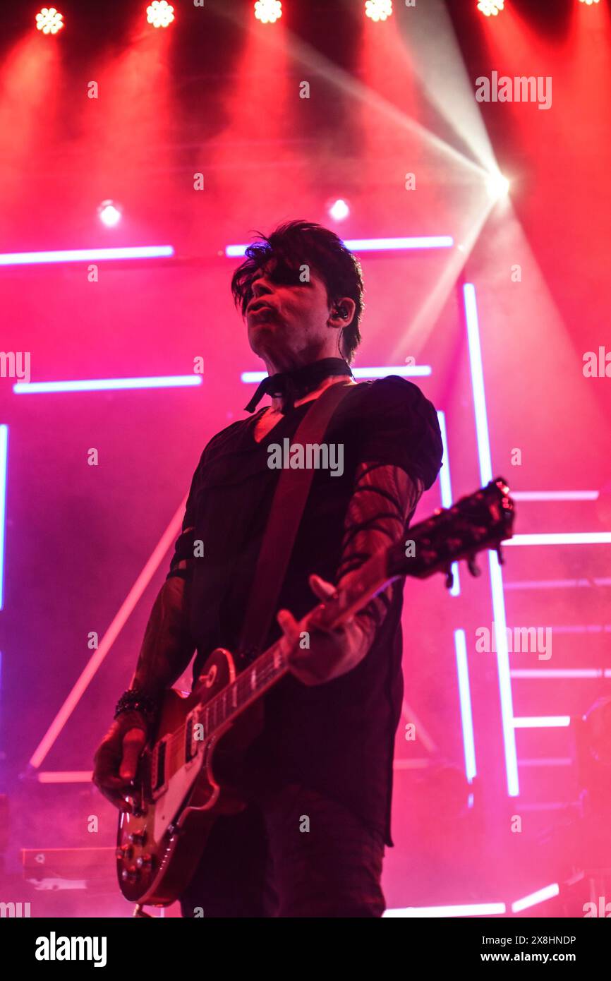 One of the founding fathers of synth pop, Gary Numan has influenced ...