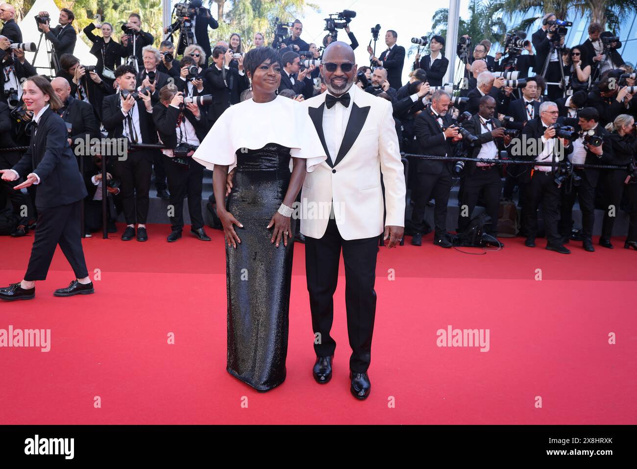 Cannes, France. 25th May, 2024. Viola Davis and Julius Tennon attending ...