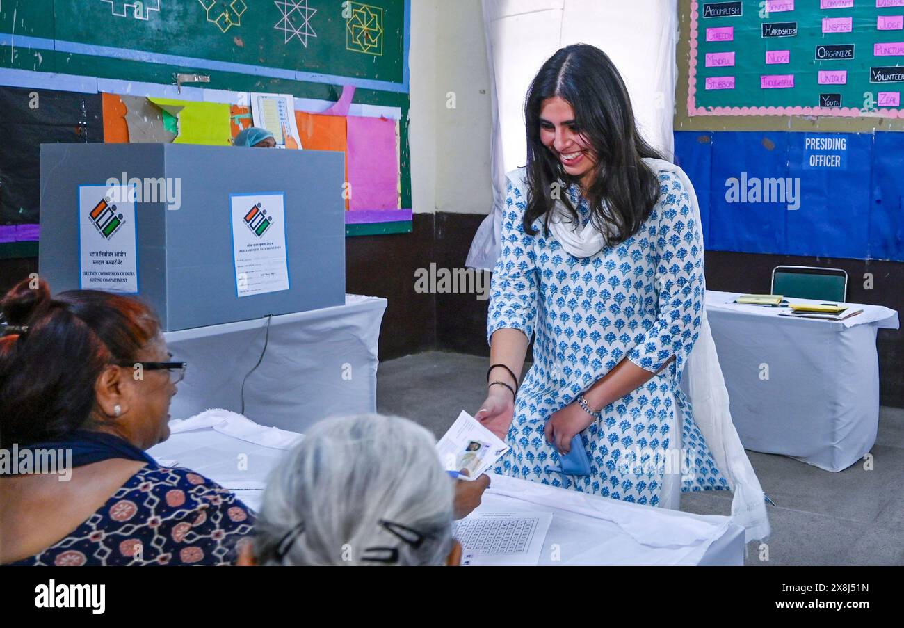 NEW DELHI, INDIA - MAY 25: Miraya Vadra (first time Vote) (Priyanka ...
