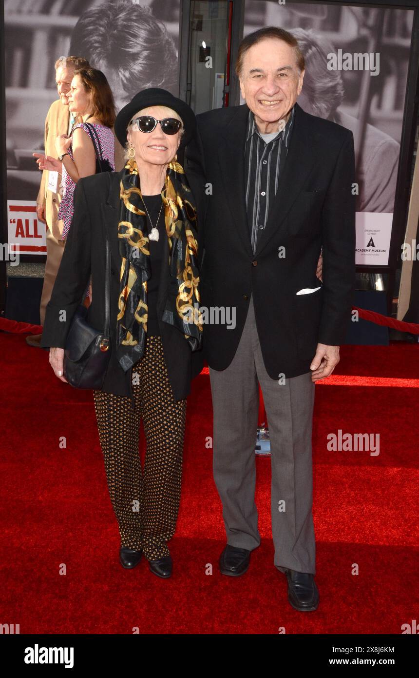 Elizabeth gluck hi-res stock photography and images - Alamy