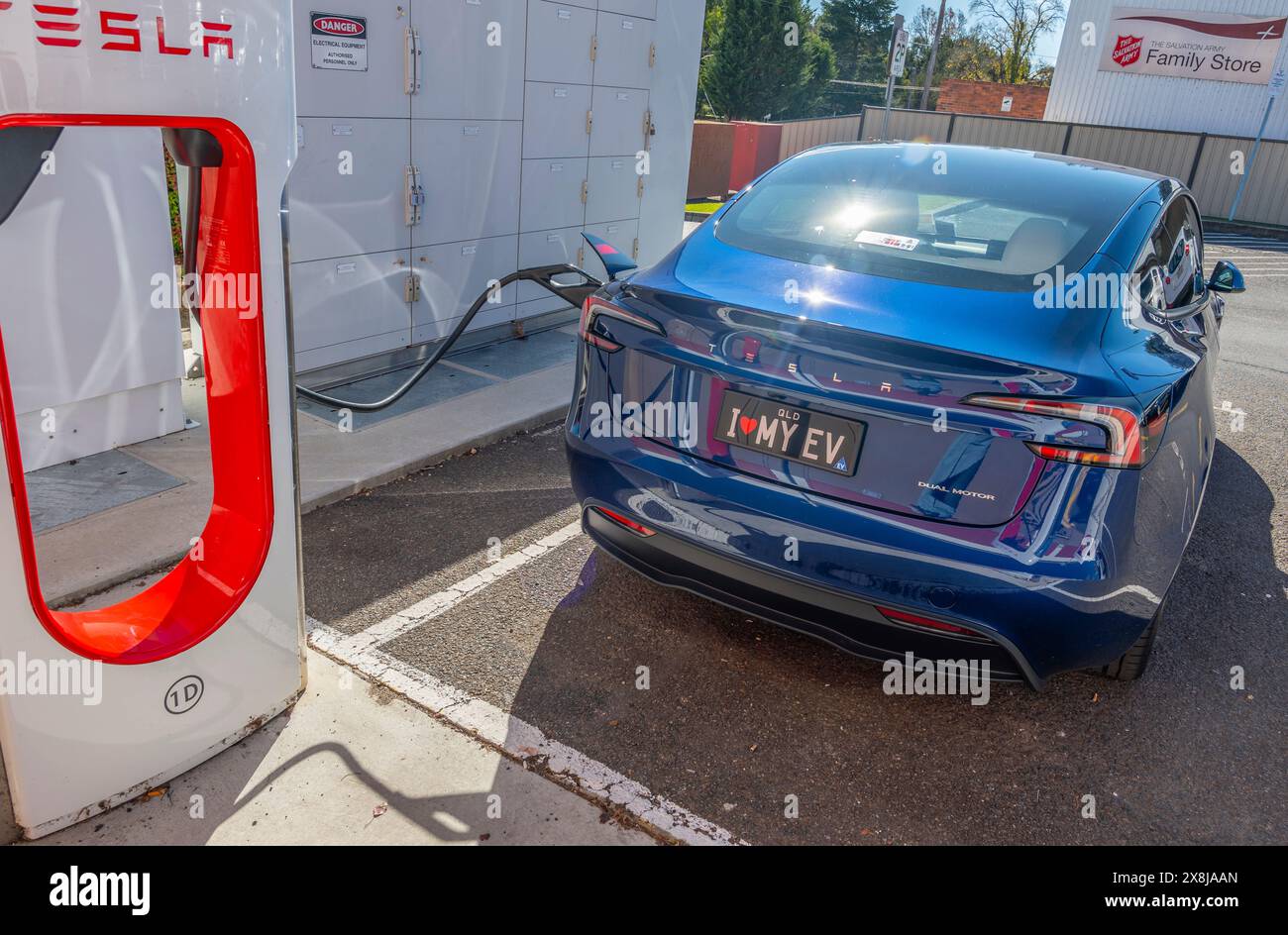 Blue Tesla charging at Tenterfield in northern NSW, number plate I ...