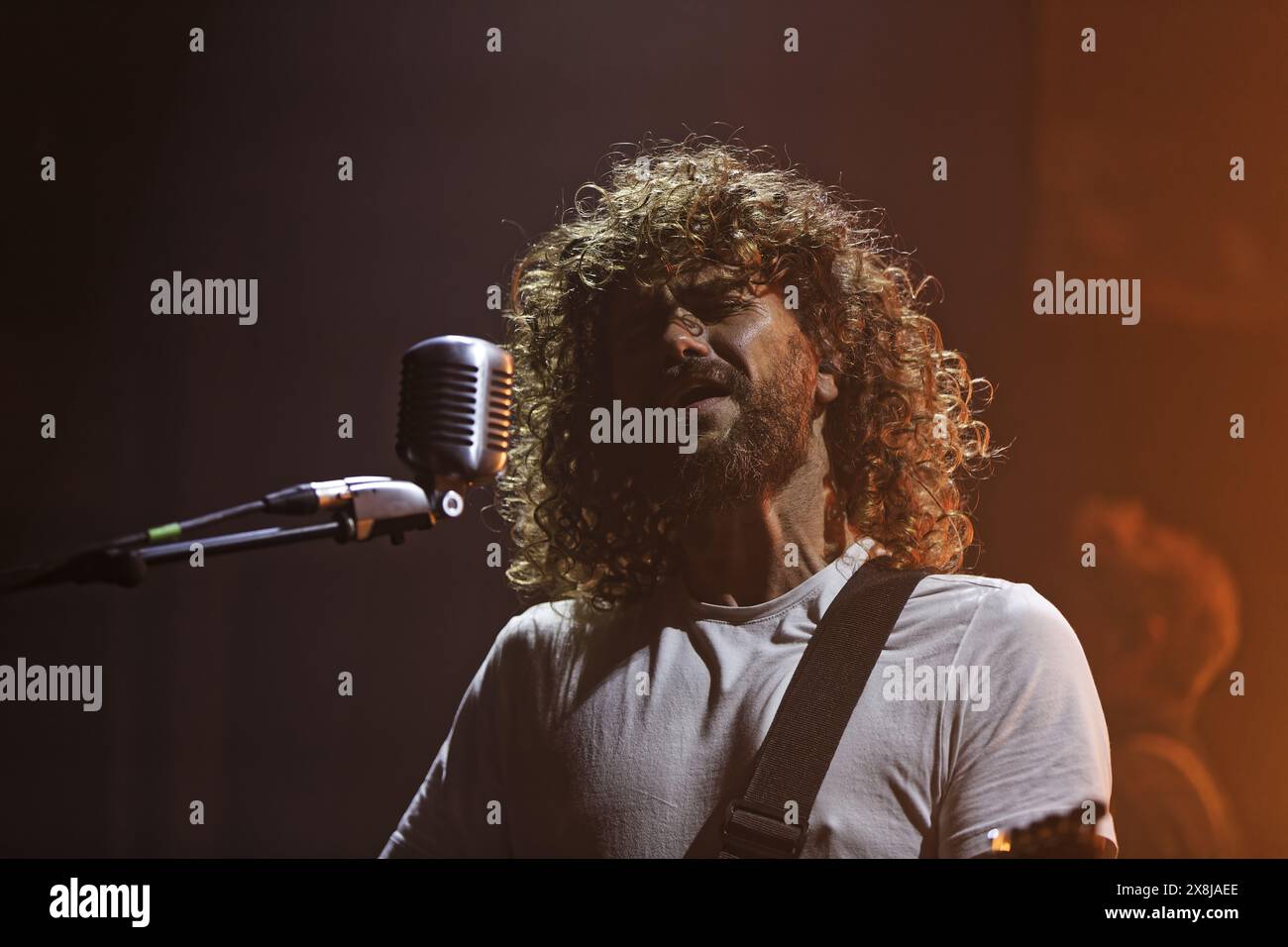 Paris, France.16th Nov, 2023. Kwoon, Sandy Lavallart performs in stage at Le Petit Bain in Paris ...