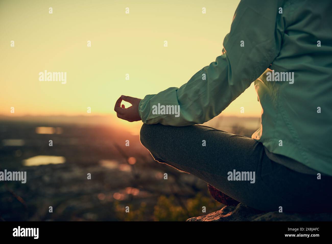 Adult woman yogi in mountain hi-res stock photography and images - Alamy