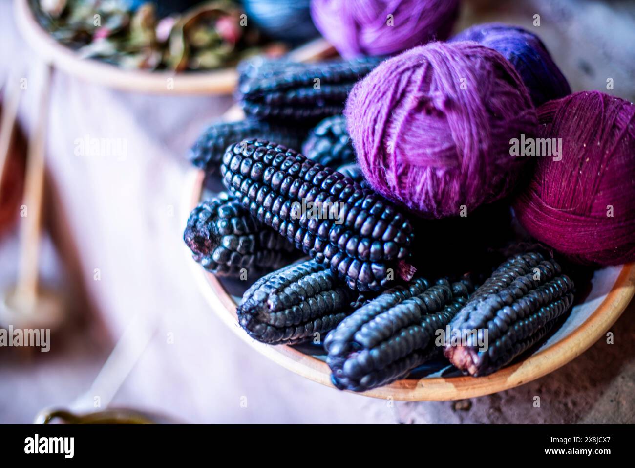 Inca weaving tradition hi-res stock photography and images - Alamy
