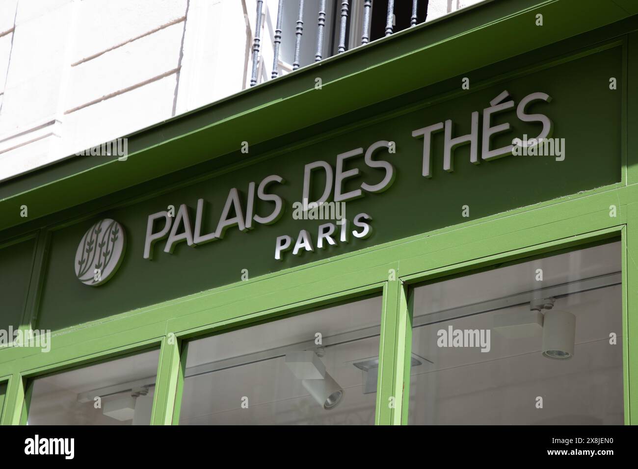 High tea logo hi-res stock photography and images - Alamy