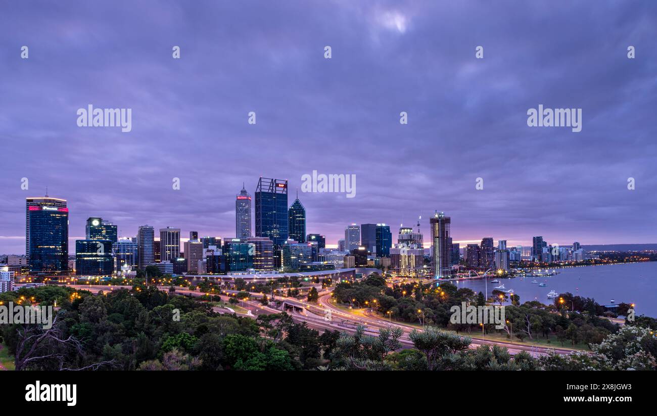 Perth, Western Australia at sunrise, seen from Kings Park Stock Photo ...