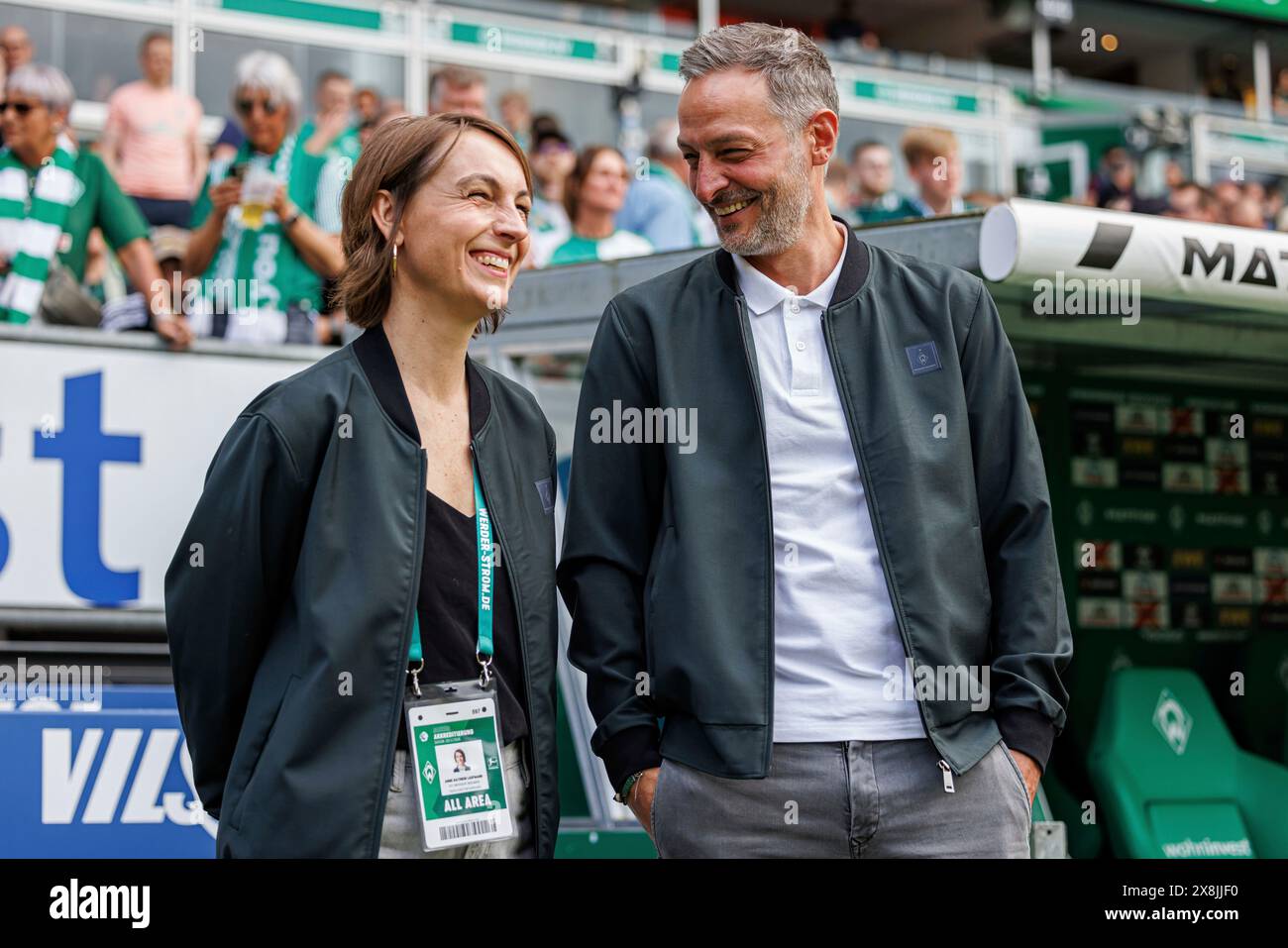 Bremen, Deutschland. 18th May, 2024. firo : 18.05.2024, football, football, 1. League, 1 ...