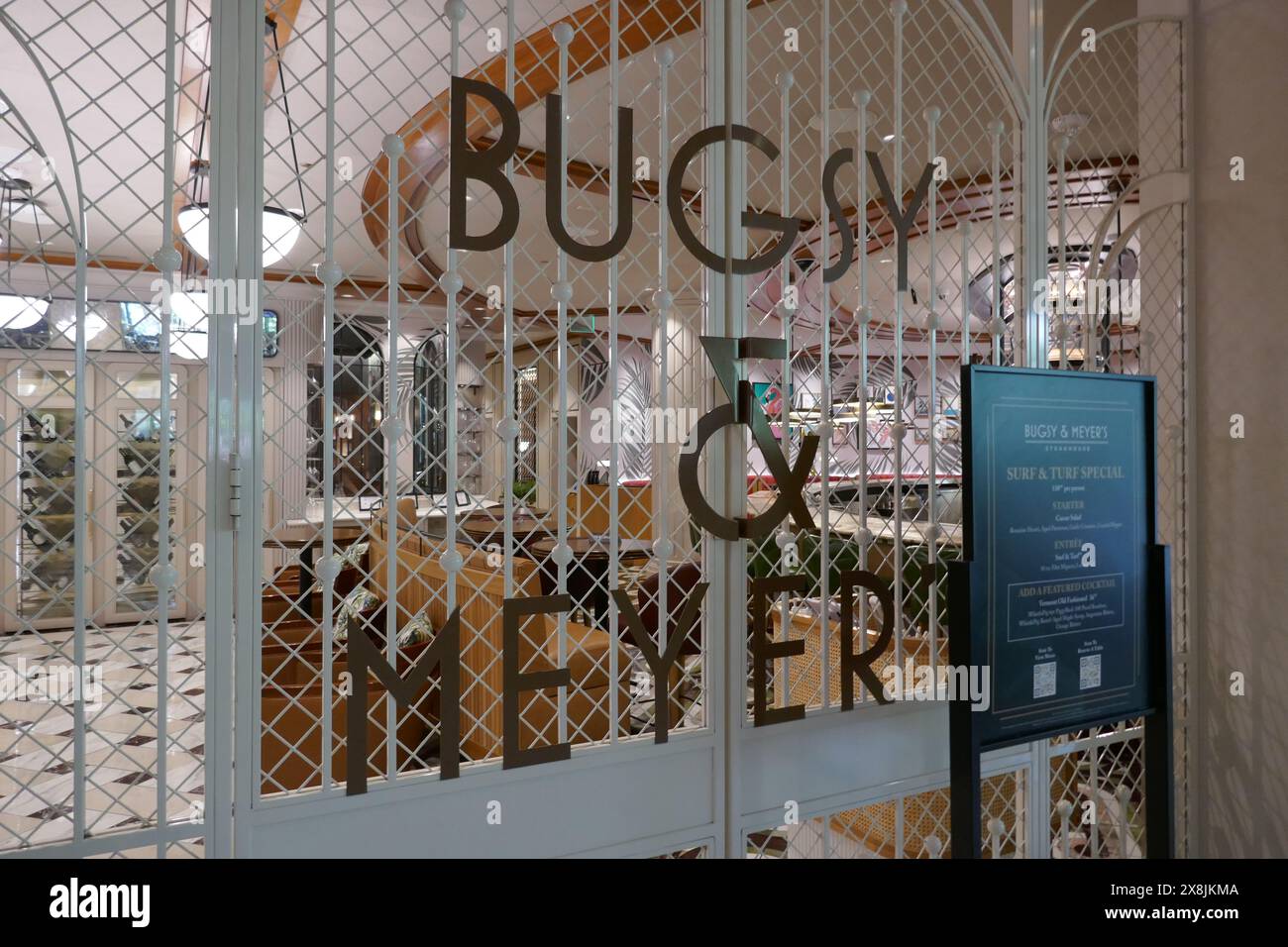 Bugsy and meyers steakhouse hi-res stock photography and images - Alamy