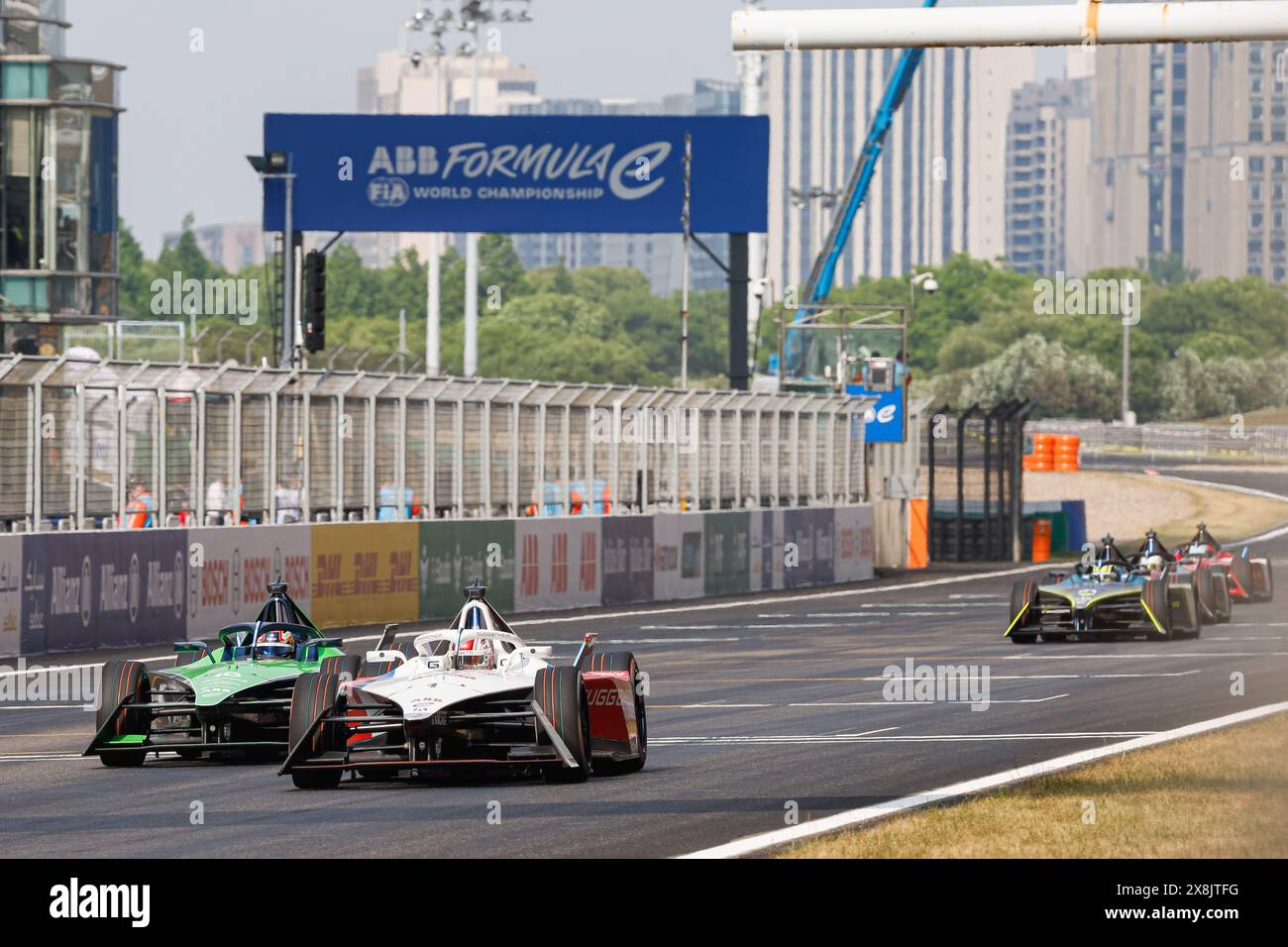Shanghai, China. 26th May, 2024. 01 DENNIS Jake (gbr), Andretti Global ...