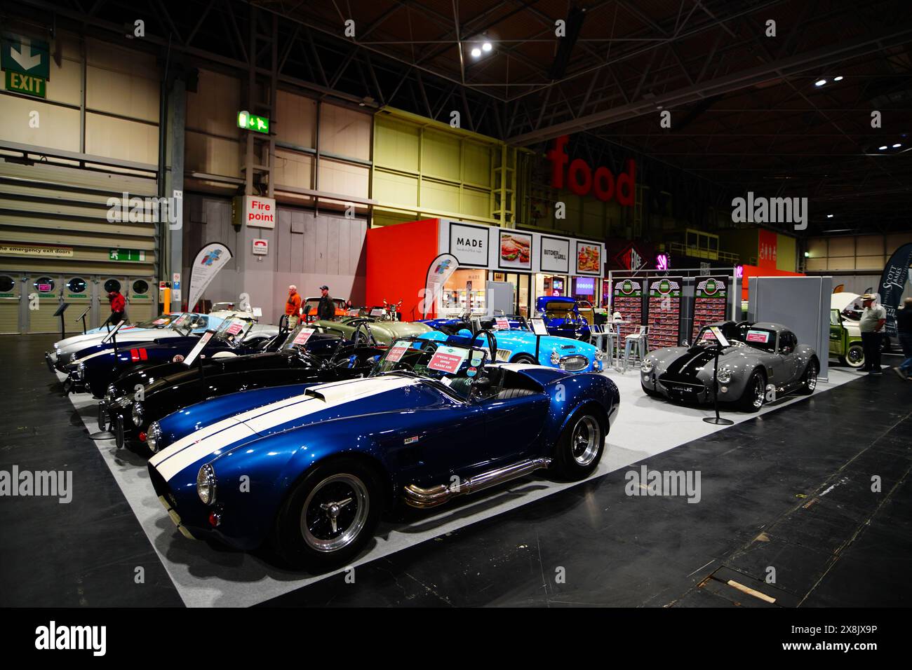 CLASSIC CAR SHOW Stock Photo - Alamy