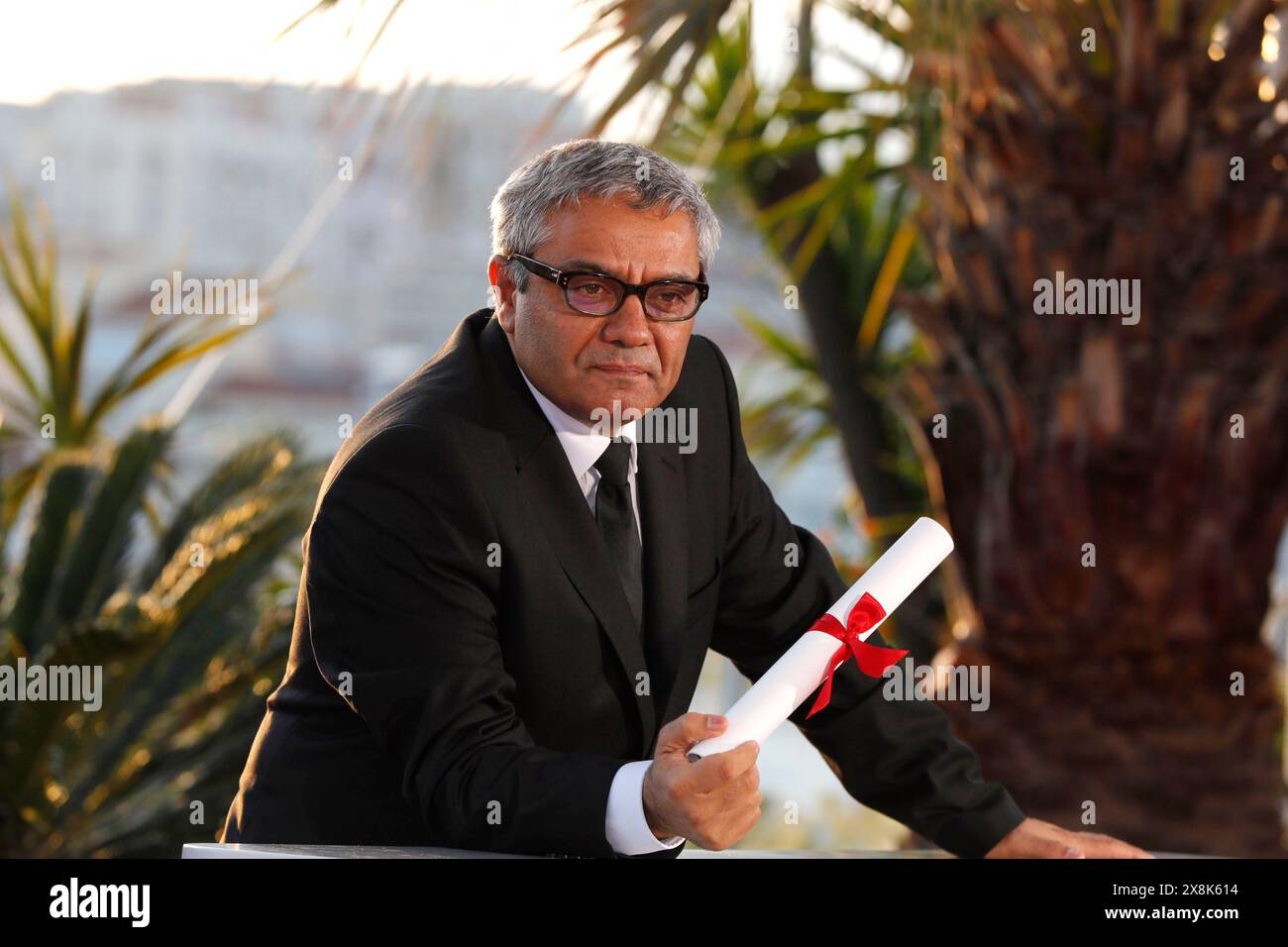 CANNES, FRANCE - MAY 25: Mohammad Rasoulof poses with the Special Award ...