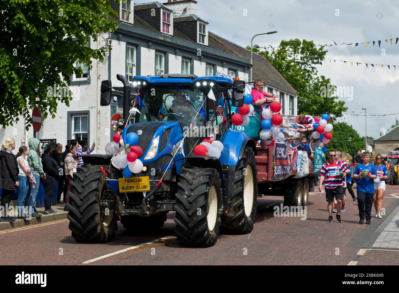 Penicuik Rugby Club. Penicuik on Parade. High Street, Penicuik ...