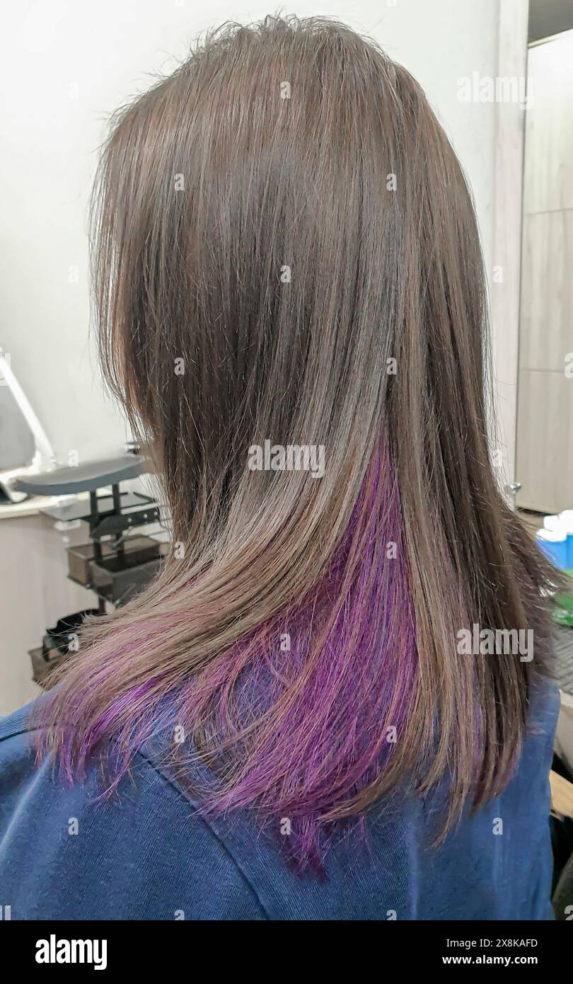 Long hair. Hair coloring process. Salon work. Step-by-step process ...