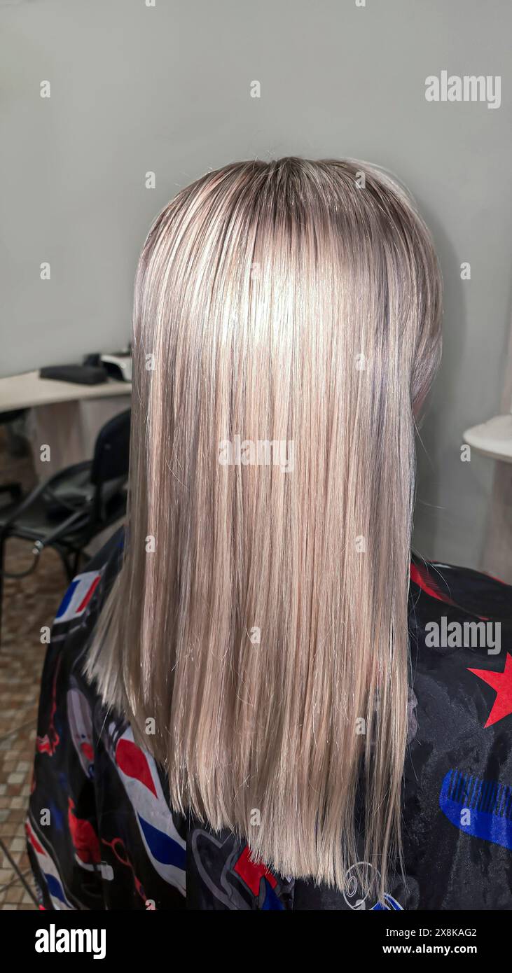 Long hair. Hair coloring process. Salon work. Step-by-step process ...