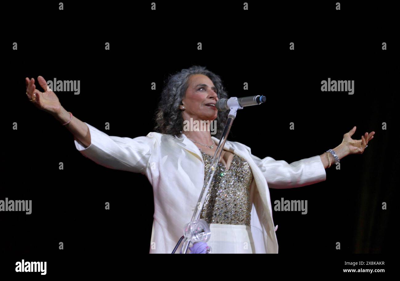 Vera hall singer hi-res stock photography and images - Alamy