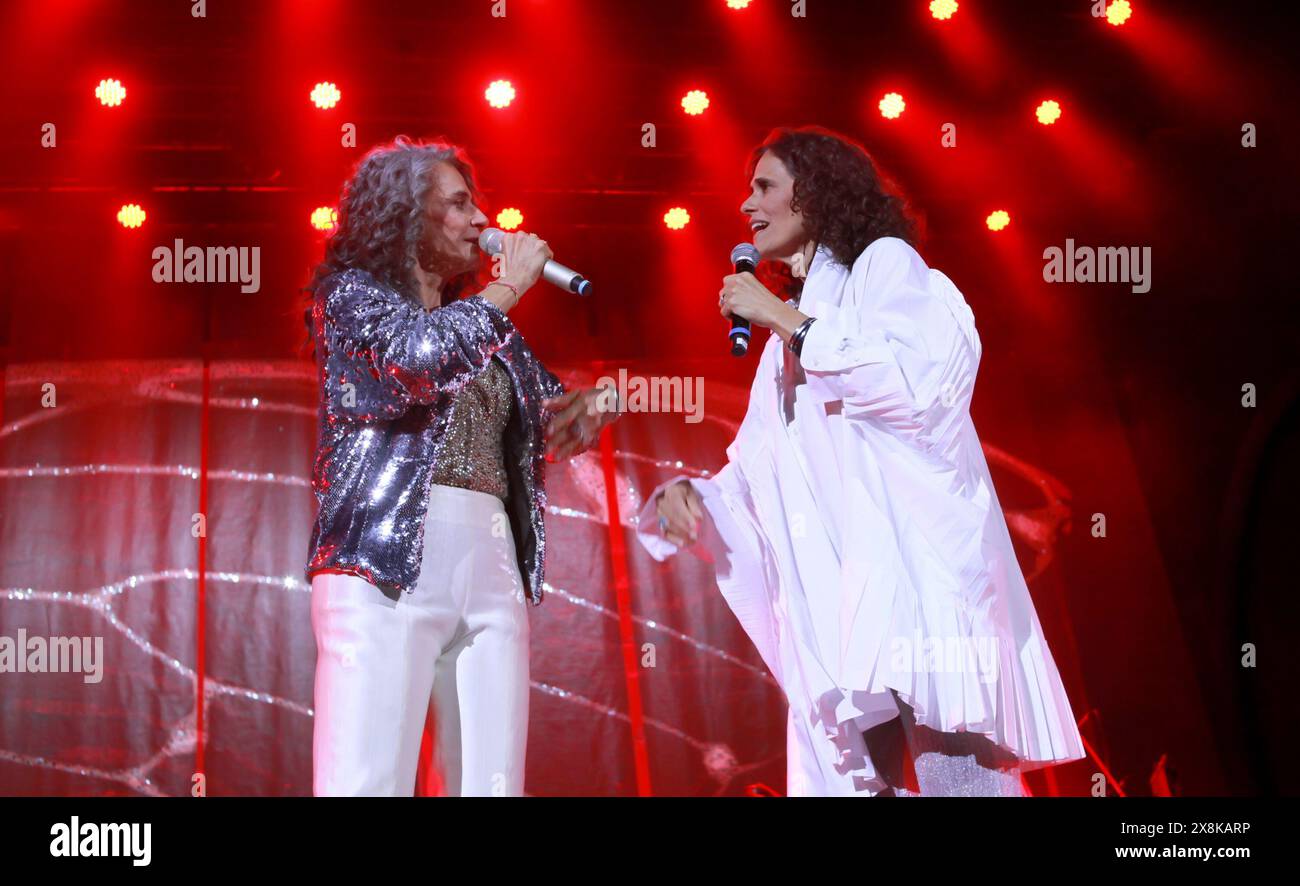 Vera hall singer hi-res stock photography and images - Alamy