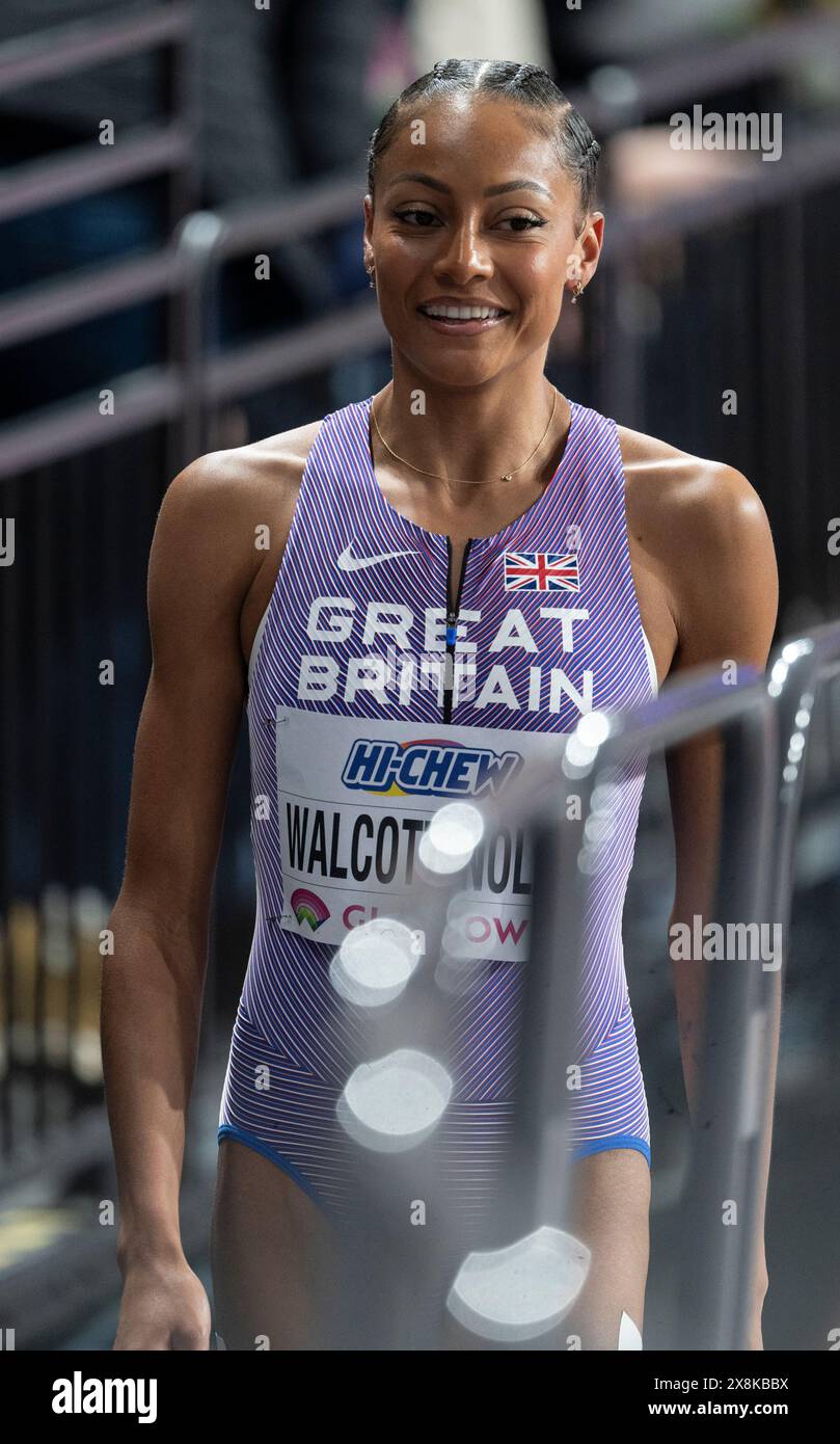 Revee Walcott-Nolan of Great Britain competing in the women’s 1500m ...
