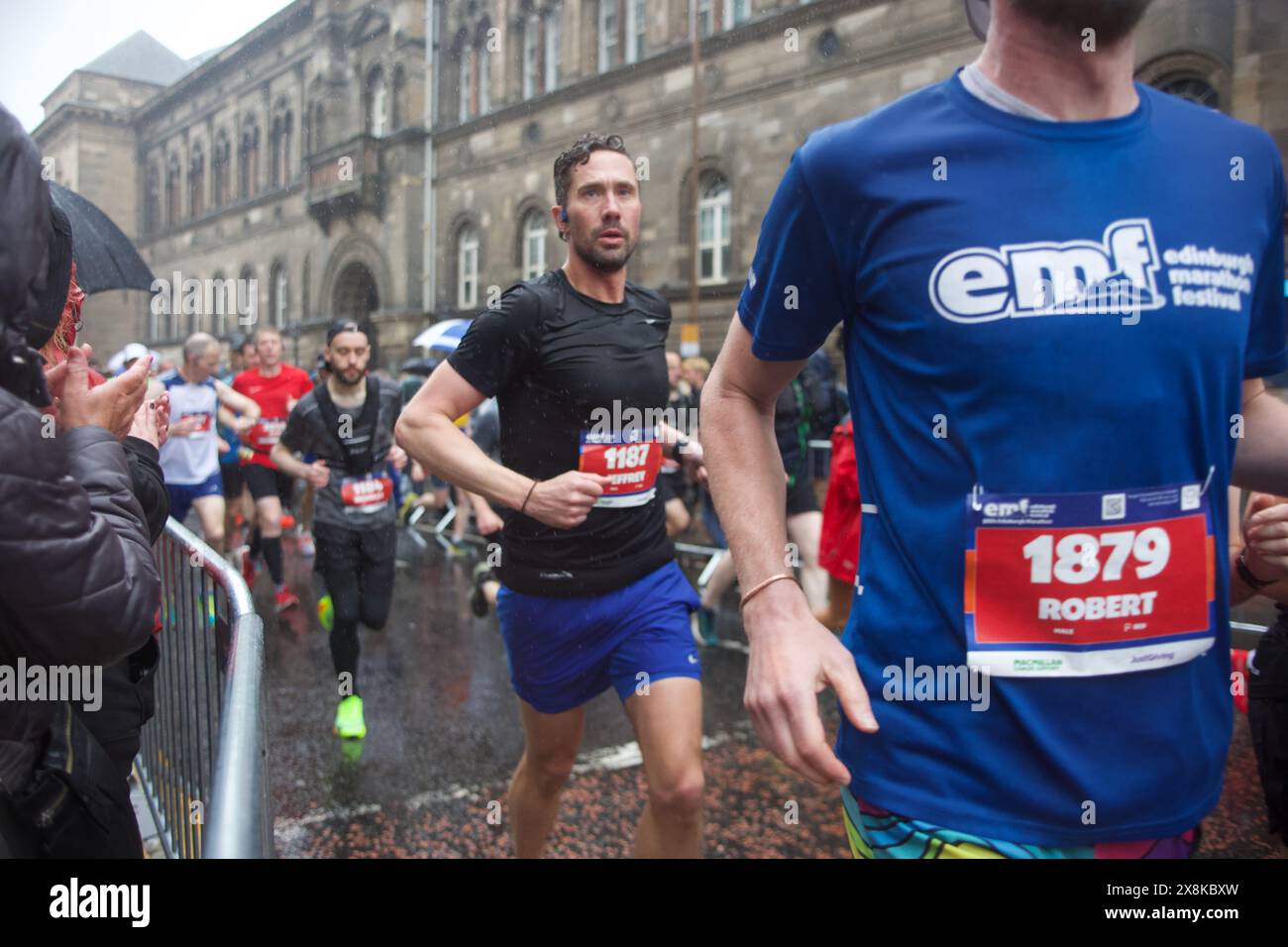 Edinburgh city centre runners hi-res stock photography and images - Alamy