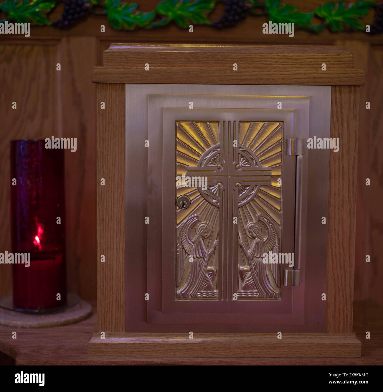 Communion bread hi-res stock photography and images - Alamy