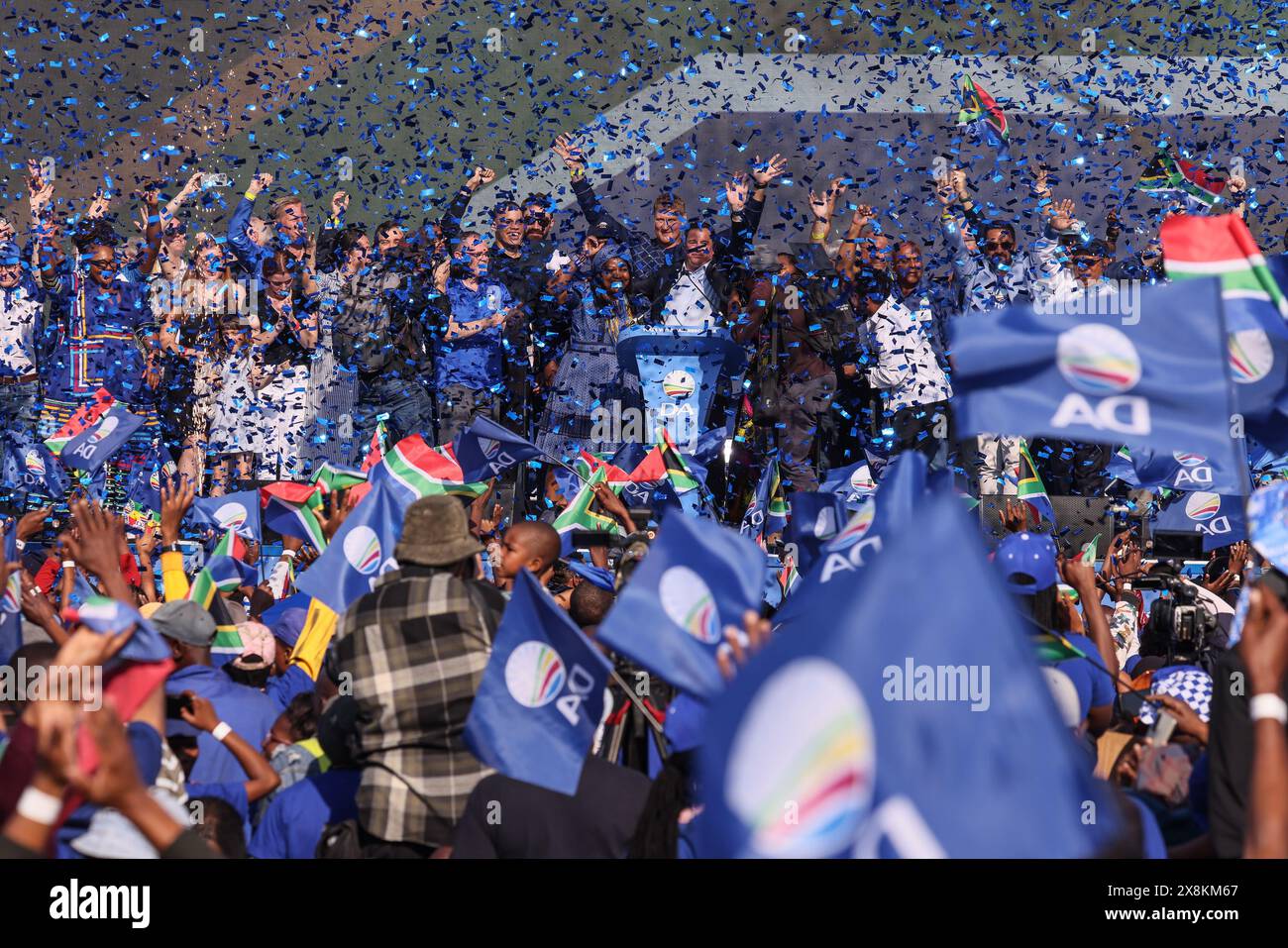 1994 south africa election hi-res stock photography and images - Alamy