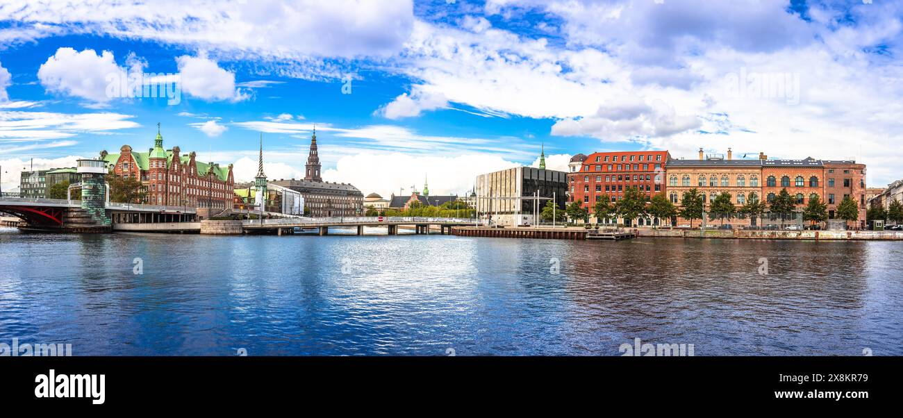 Scenic waterfront of Copenhagen colorful panoramicview, capital of ...