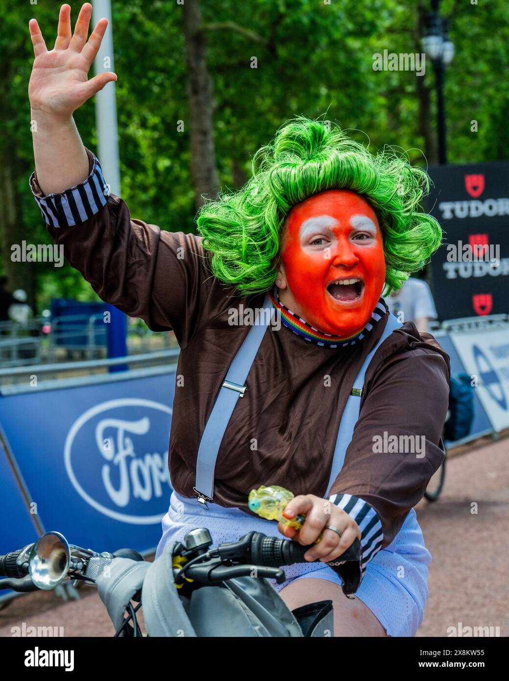 London, UK. 26th May, 2024. A group dressed as Umpa Lumpas (from Willie ...