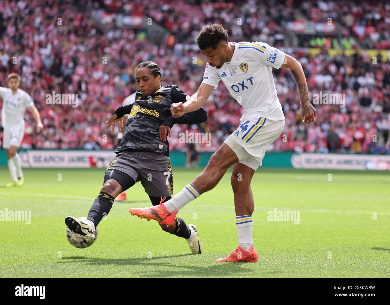 London, UK. 26th May, 2024. Georginio Rutter of Leeds United shoots ...