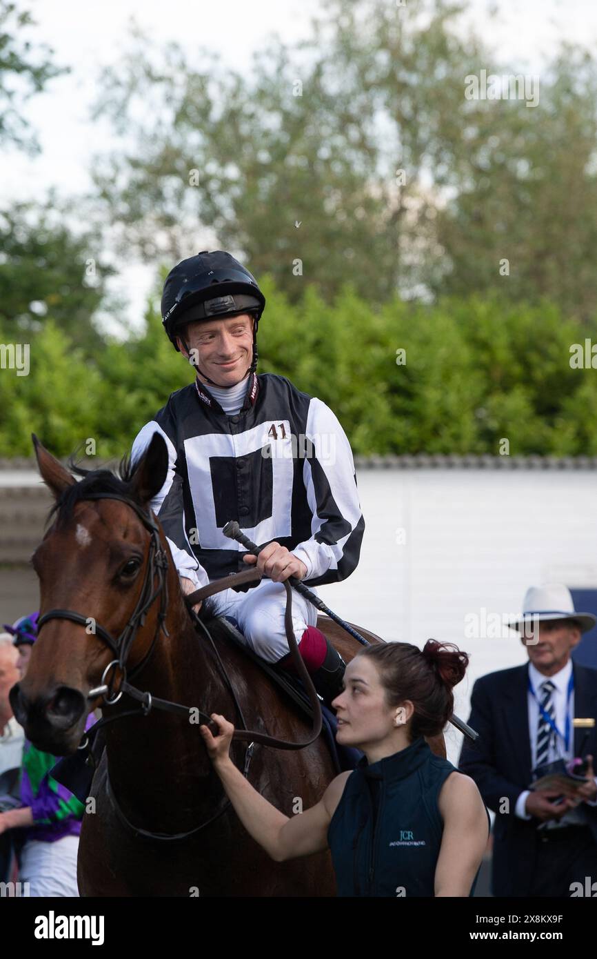 Owner box 41 hi-res stock photography and images - Alamy