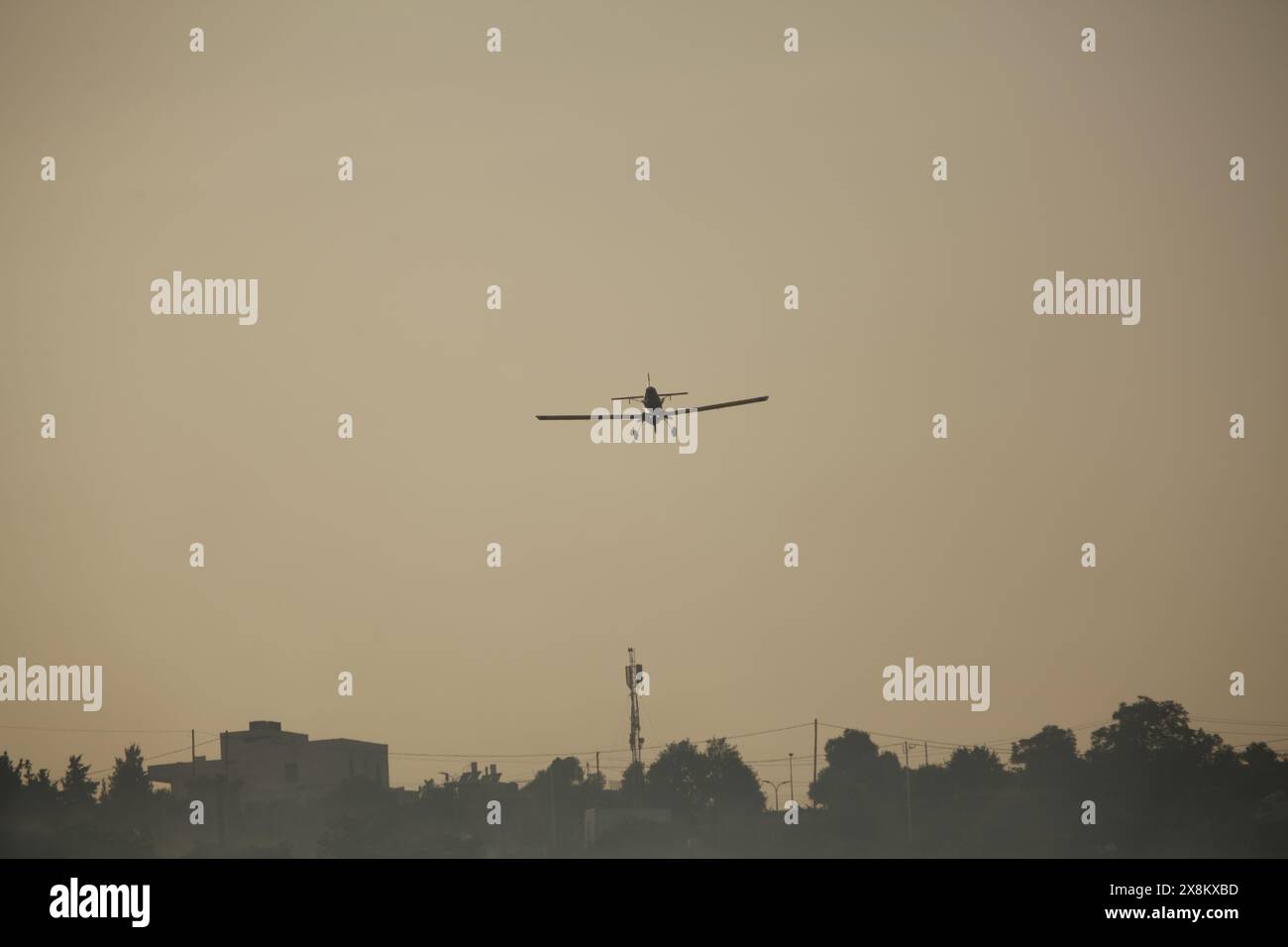 Air Tractor AT-802 Fire fighting Aircraft puts out a forest fire Stock ...