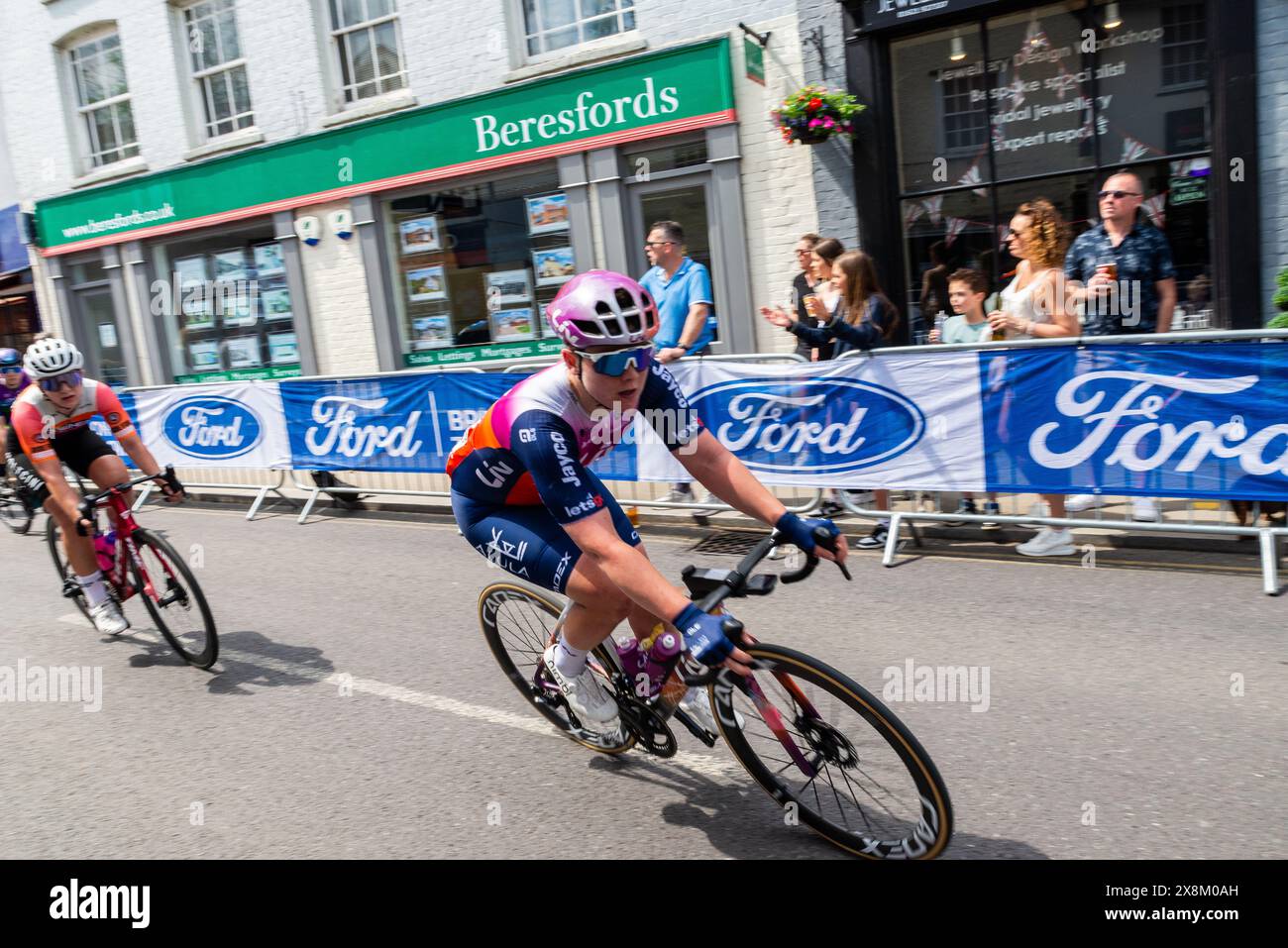 Georgie Howe of team Liv Alula Jayco at 2024 RideLondon Classique Women ...