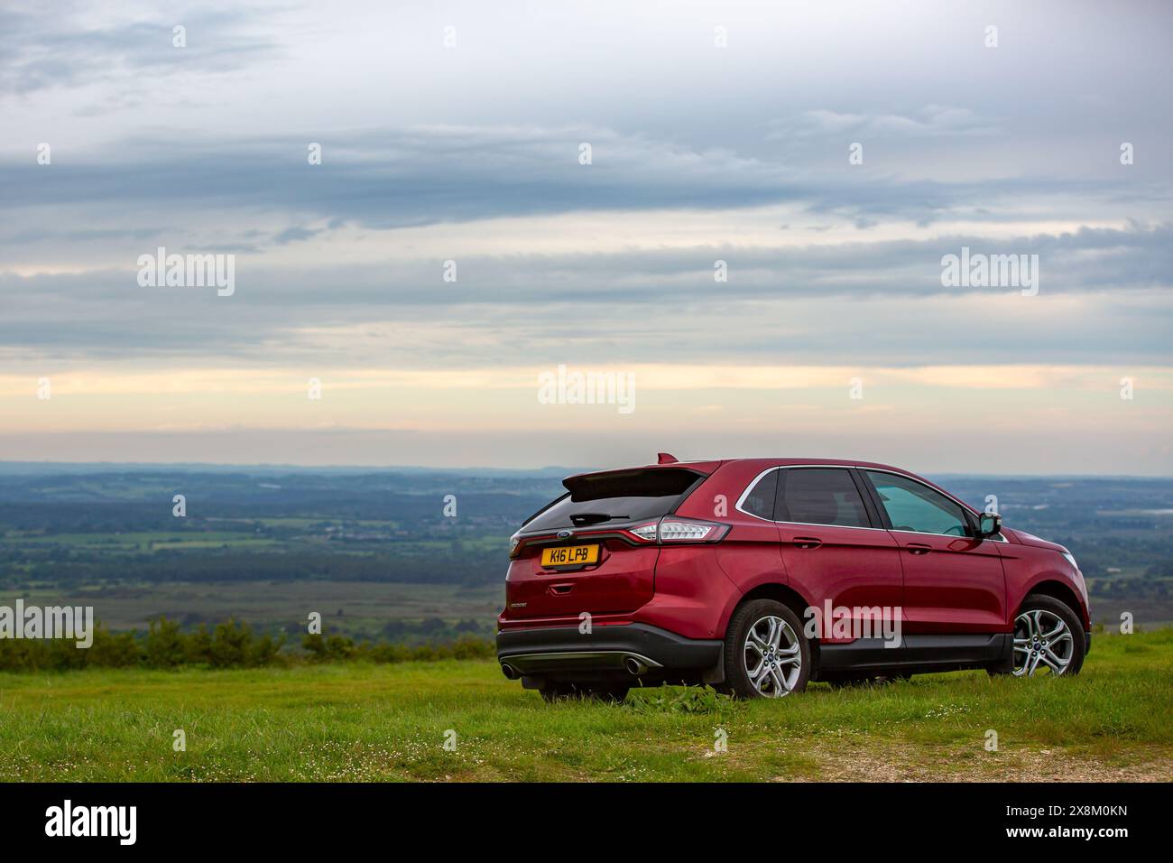 Car parked on hillside hi-res stock photography and images - Alamy