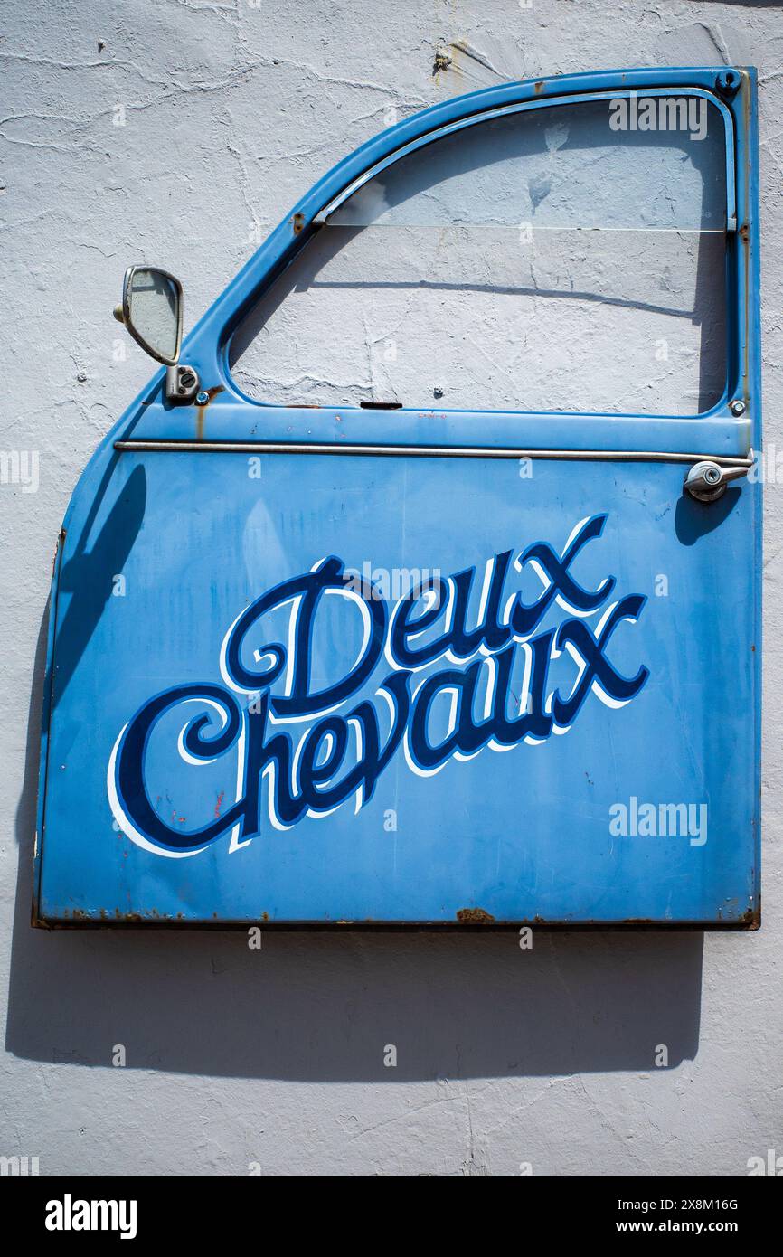 Car doors painted hi-res stock photography and images - Alamy