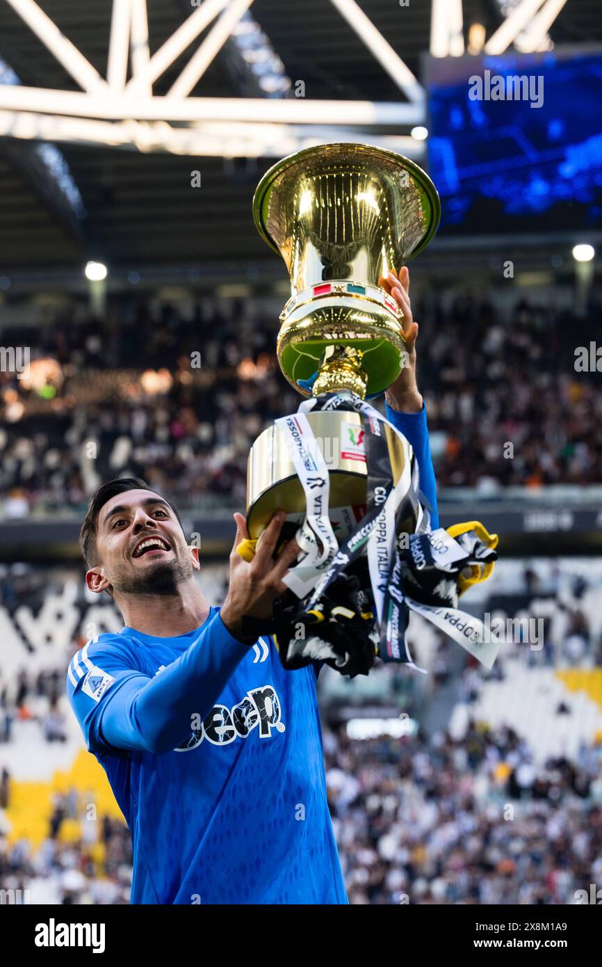 Turin, Italy. 25 May 2024. Mattia Perin of Juventus FC parades with the ...