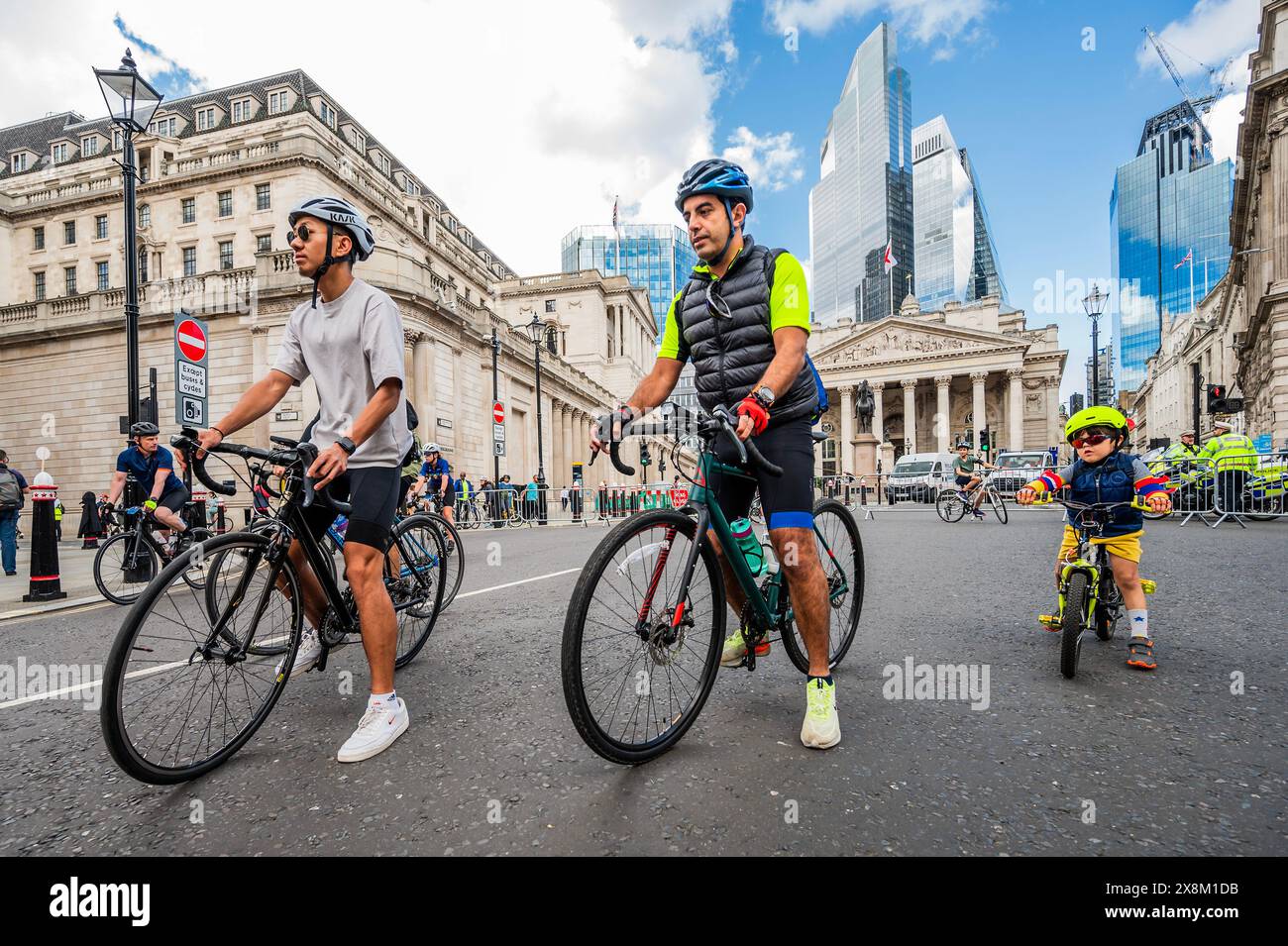 London, UK. 26th May, 2024. Passing the Bank of England at Bank ...