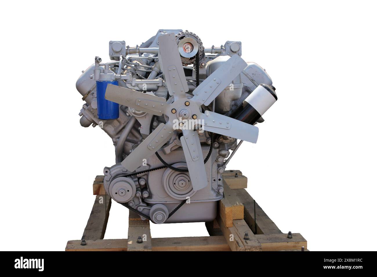 Aviation automotive piston engine with arrangement of cylinders ...