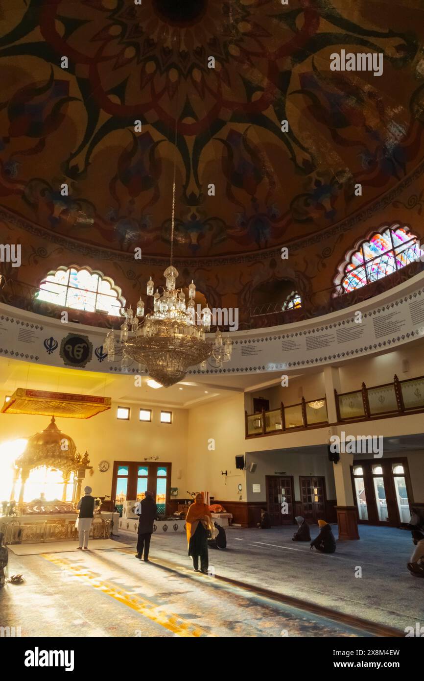 England, Kent, Gravesend, The Guru Nanak Darbar Gurdwara, Interior View ...