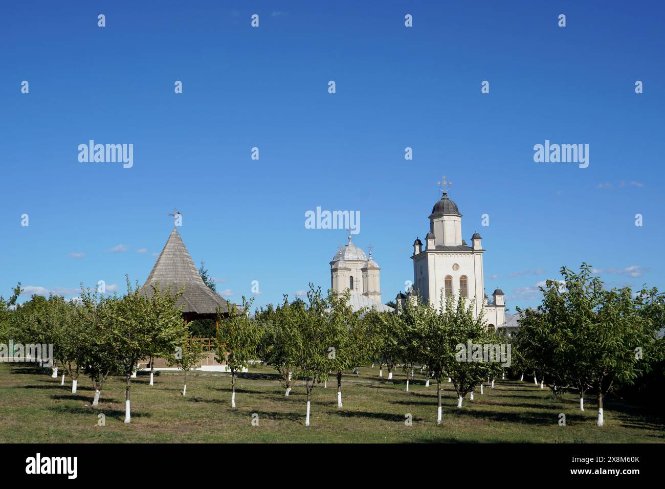 Church pasarea hi-res stock photography and images - Alamy