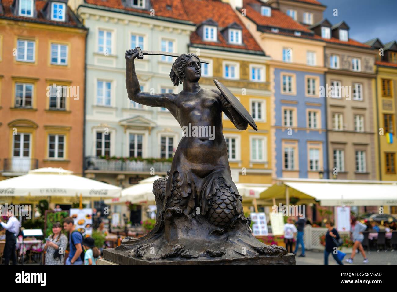 Warsaw, Poland - 10 August 2023: Mermaids Statue In The Center Of ...
