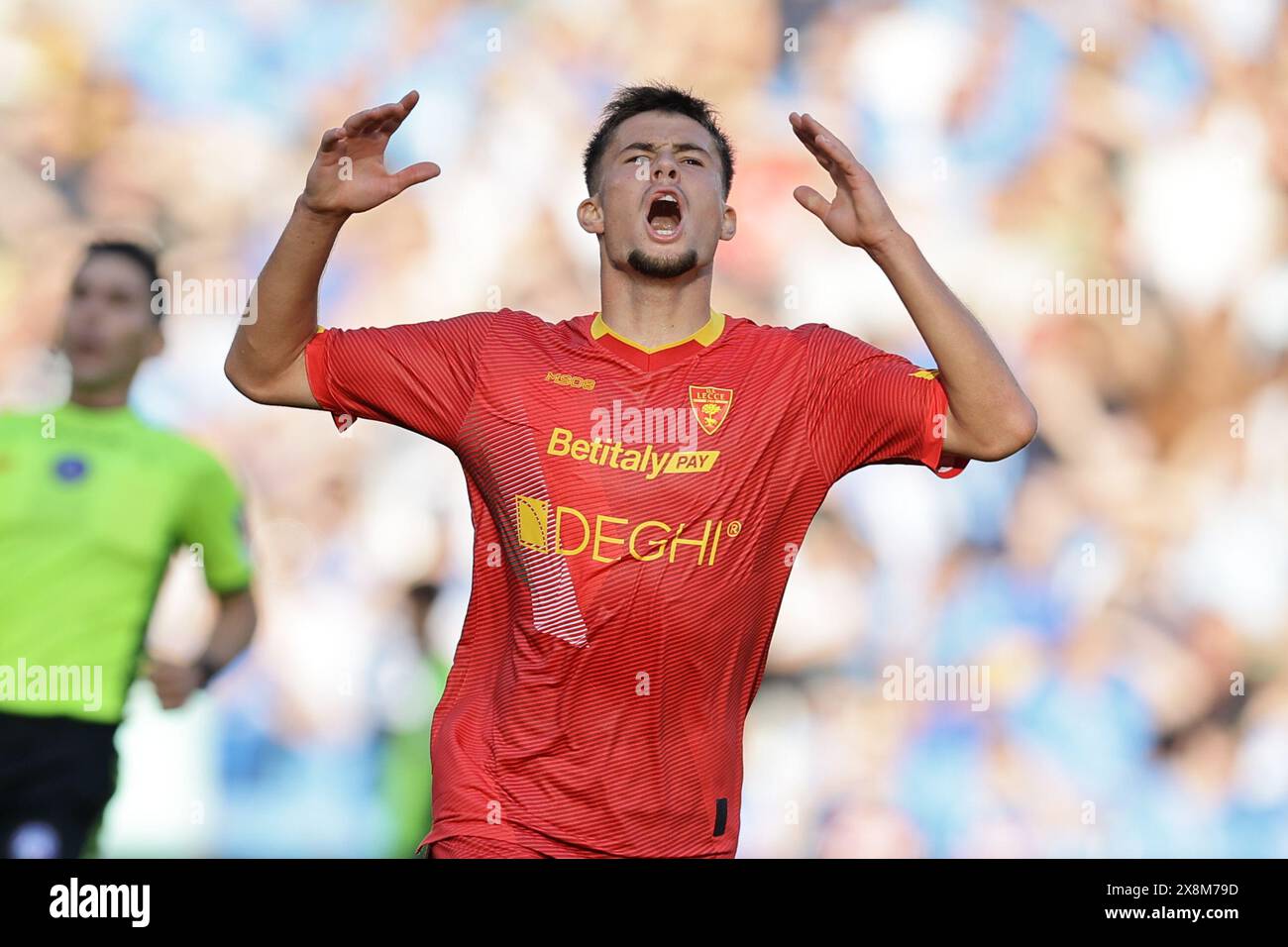 Napoli, Italia. 26th May, 2024. Lecce's Medon Berisha looks dejected ...