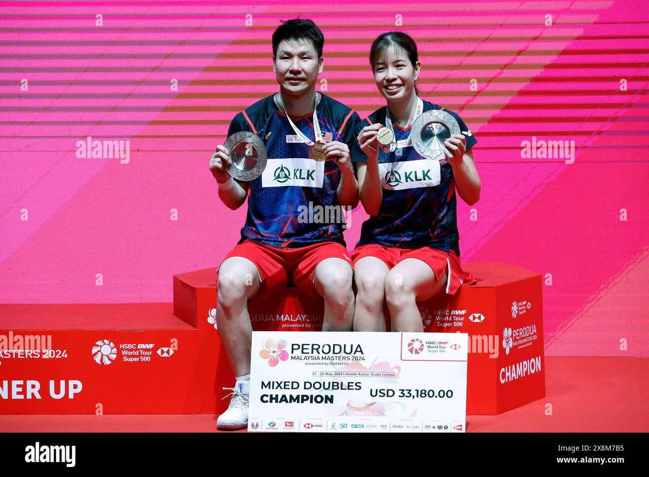 Kuala Lumpur, Malaysia. 26th May, 2024. Goh Soon Huat (R) and Lai Shevon Jemie of Malaysia pose ...