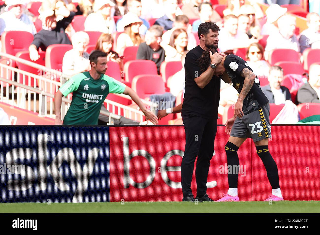 Wembley Stadium, London, UK. 26th May, 2024. EFL Championship Play Off ...