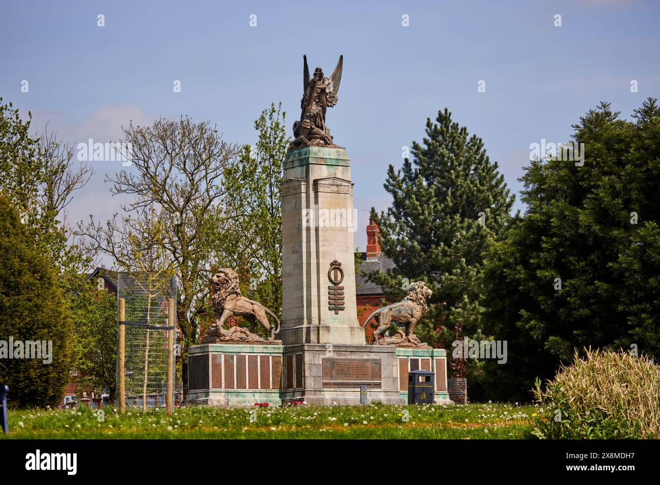 Tameside Gtr Manchester Ashton-under-Lyne Memorial Gardens Stock Photo ...