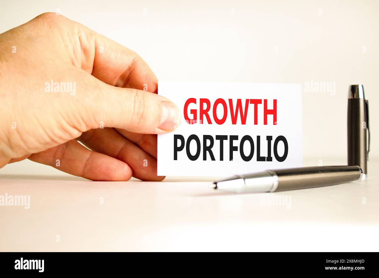 Growth portfolio symbol. Concept words Growth portfolio on beautiful ...